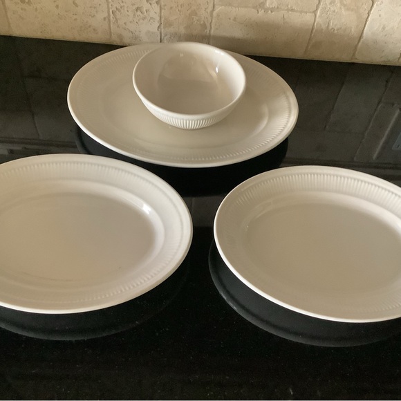 Dining | Vintage Shenango China Made In Usa Serving Plates Set Of 4 ...